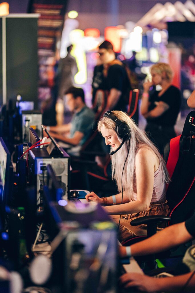 Indie Games Area – LEVEL UP